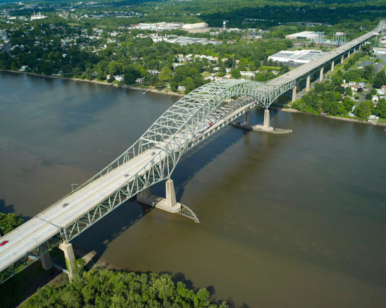Emergency Repair of the Delaware River Turnpike Bridge - STV